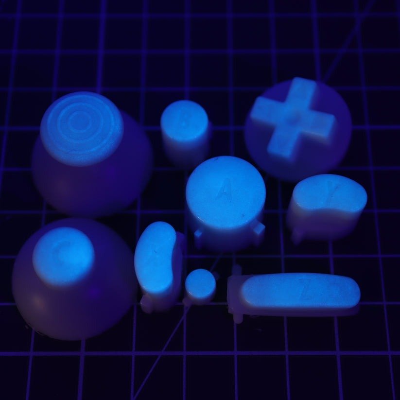 Custom resin buttons for GameCube - Glow blue | Lab Fifteen Co